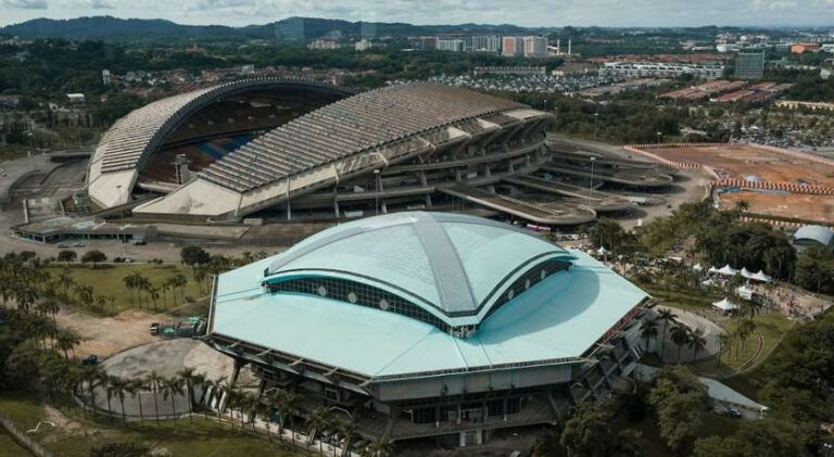 Kompleks Sukan Shah Alam Seksyen 13 (KSSA) - Darul Ehsan Facilities ...
